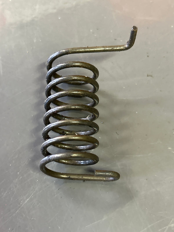 PZ Zweegers Haybob Left Hand Tine Return Spring – Kearns Machinery